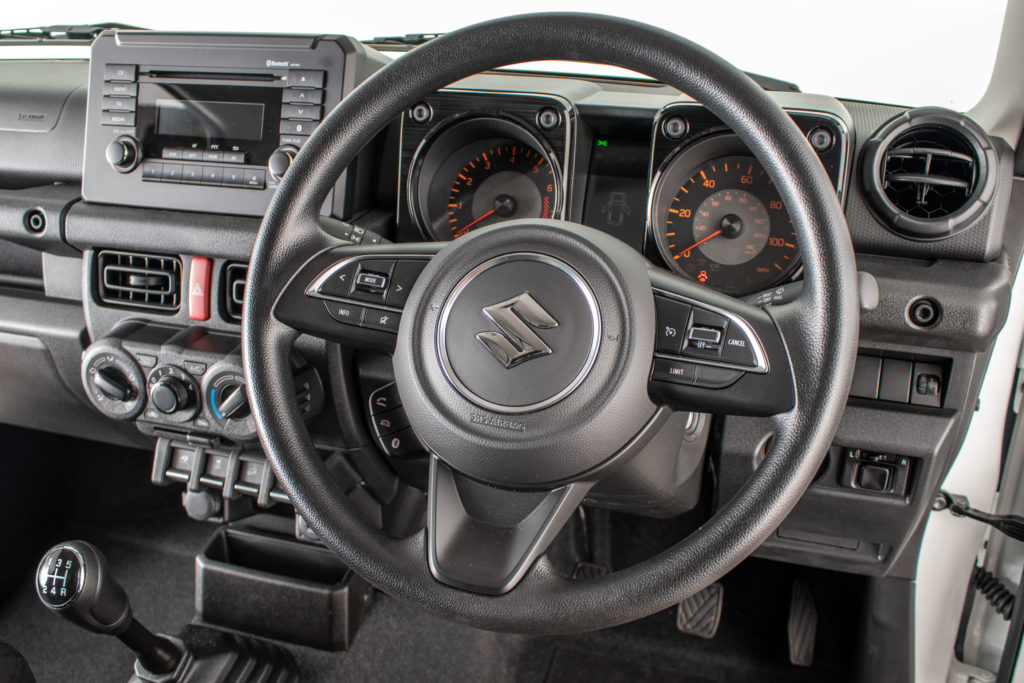 Suzuki Jimny White__20 - Pearce & Dale